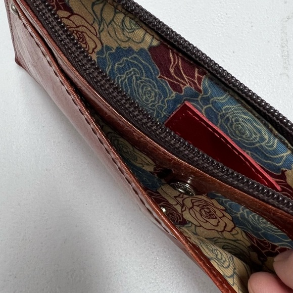 HOBO | Bags | Hobo Vintage Kimi Wristlet Walletgolden Brownapprox 4 H X ...